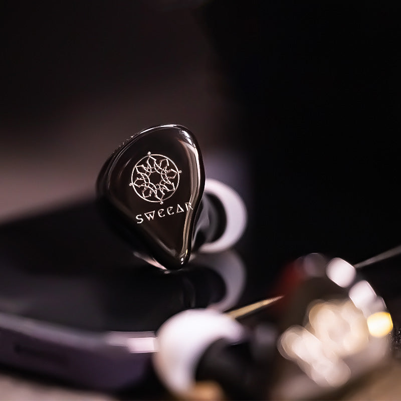 SWEEAR AURORA (Limited Special Edition) – Dodeca Driver In-Ear Monitor